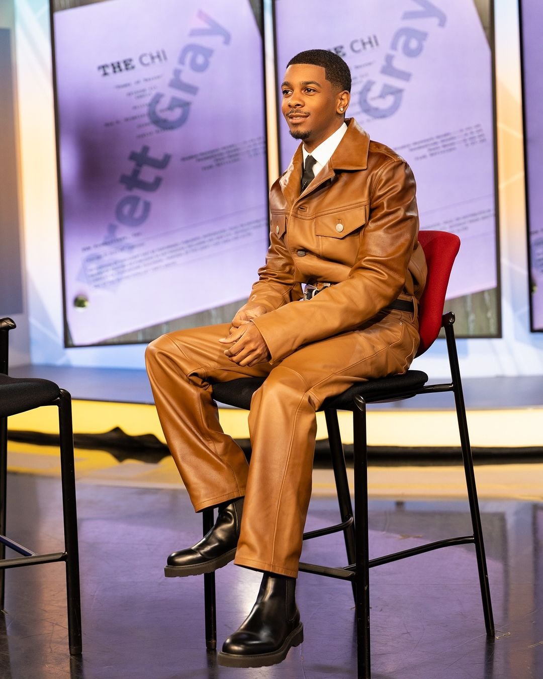 Brett Gray: Biography, Age, Height, Carrer, Relationship, Net Worth